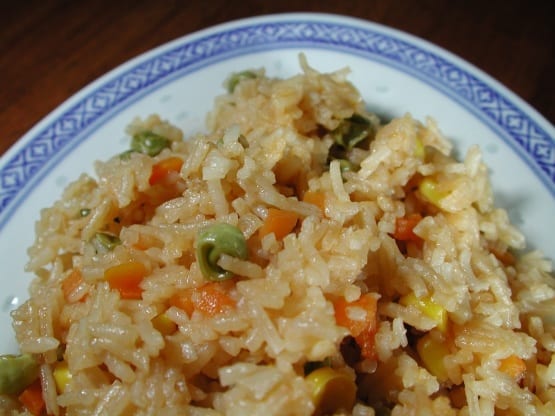 Traveler Test Kitchen – Microwave Fried Rice | TNAA