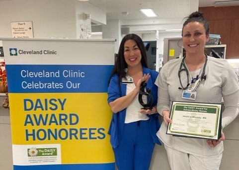 Celebrating DAISY Award-Winning TNAA Travel Nurses | TNAA